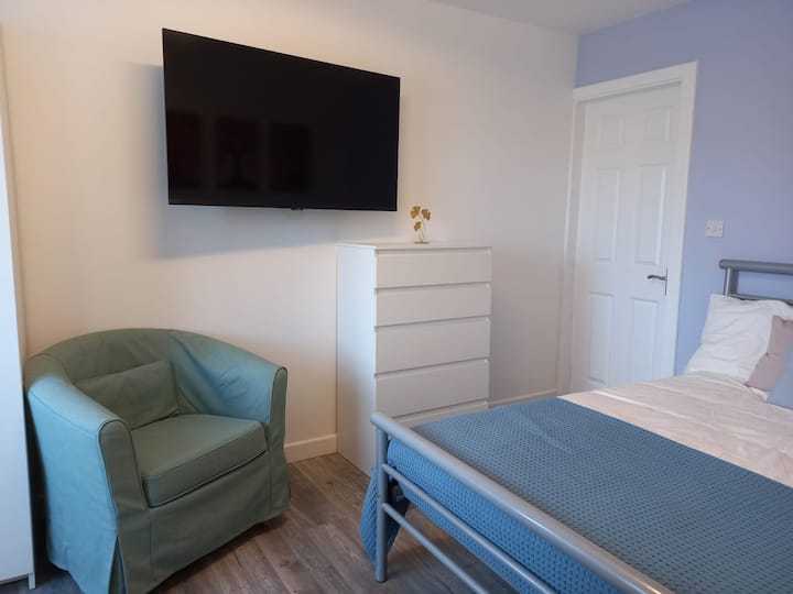 Home And Away ‐ B6 Garden View - Waterford
