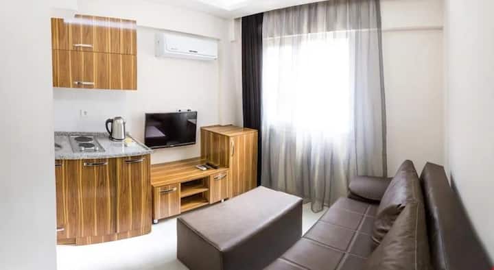 Alsancak 1+1 Junıor Suıt - İzmir