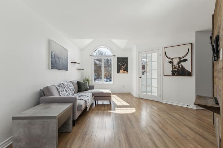 Belle Maison Au Coeur D'aylmer - Kanata