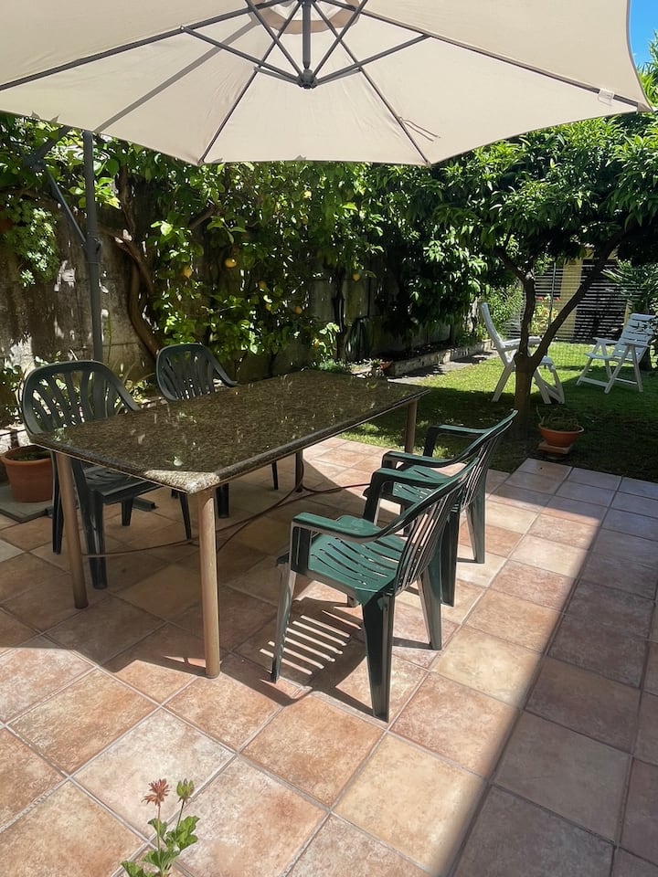 Semindipendente Con Giardino - Carrara