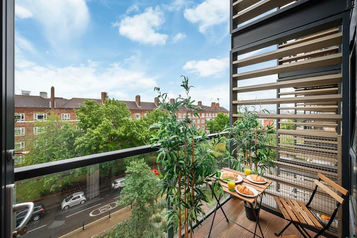 White City Stylish Home By Staystaystay - London