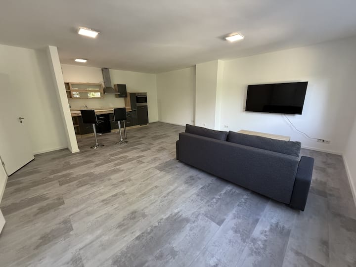 Moderne Wohnung Parkplatz&garten - Cologne