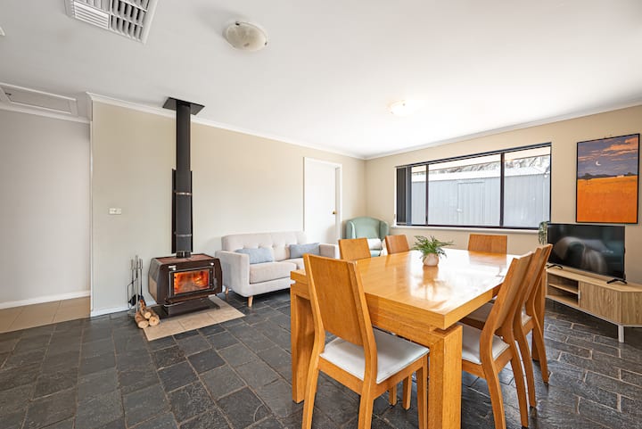 Villa Scalzi – 4-bed Getaway- Free Wine - Barossa Valley