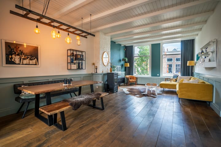 Gezellig Grachtenpand In Hartje Gouda - Gouda