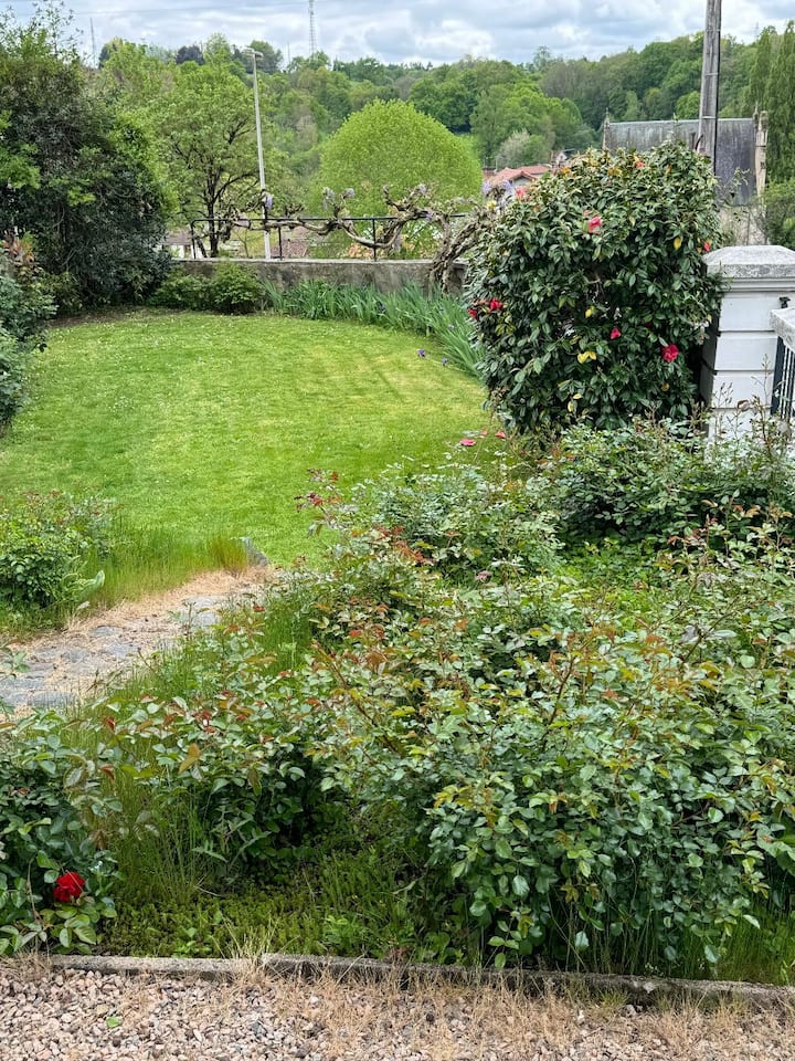 Logement Entier Rez De Jardin - Saint-Junien
