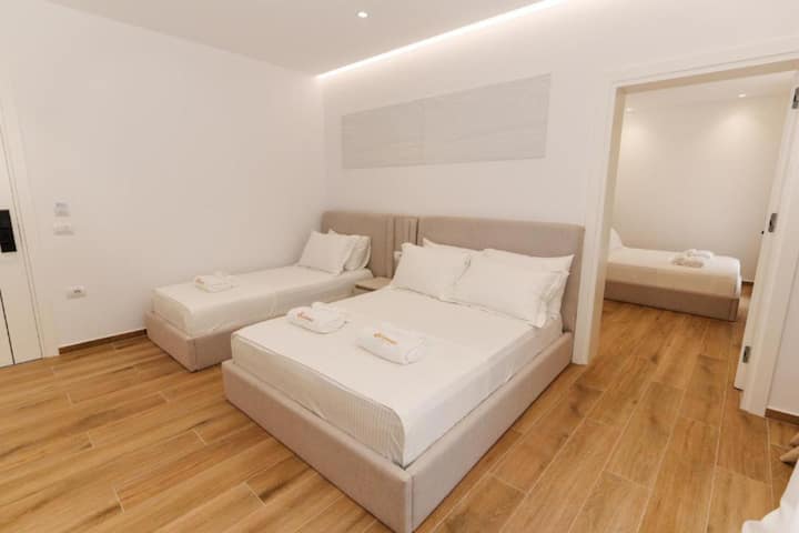Luxury Family Room With Sea View - Ksamil