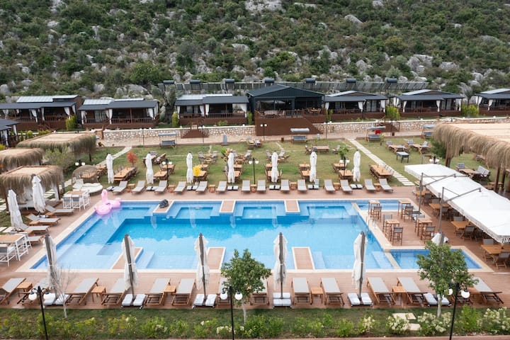 Deluxe Nature Quadruple Room - Kekova Adası