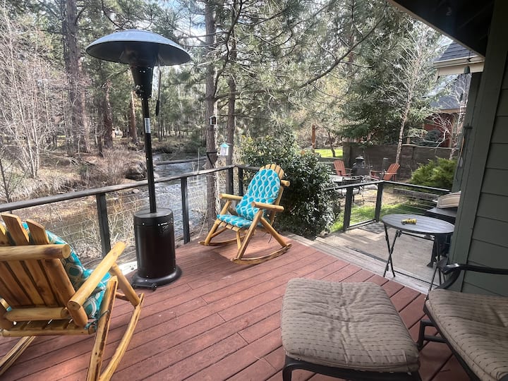 Cozy Room On Wychus Creek In Shared Home Space - Sisters, OR