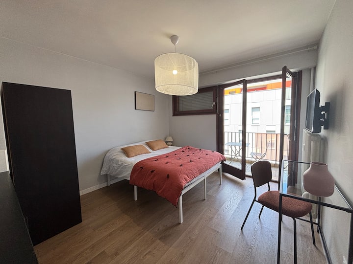 M74*marquer*studio Cozy Avec Balcon Privé - Annemasse