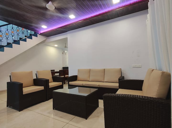 Waterfall Villa 3bhk With Private Pool & Gazebo - Karjat