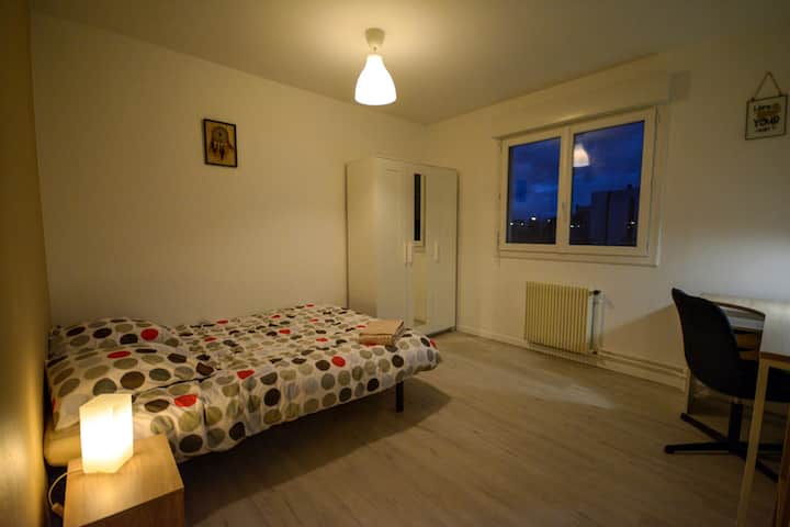 Colocation 6p - Chambre N°5 - Troyes