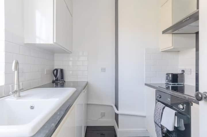Little Studio In Bethnal Green - Hackney - London