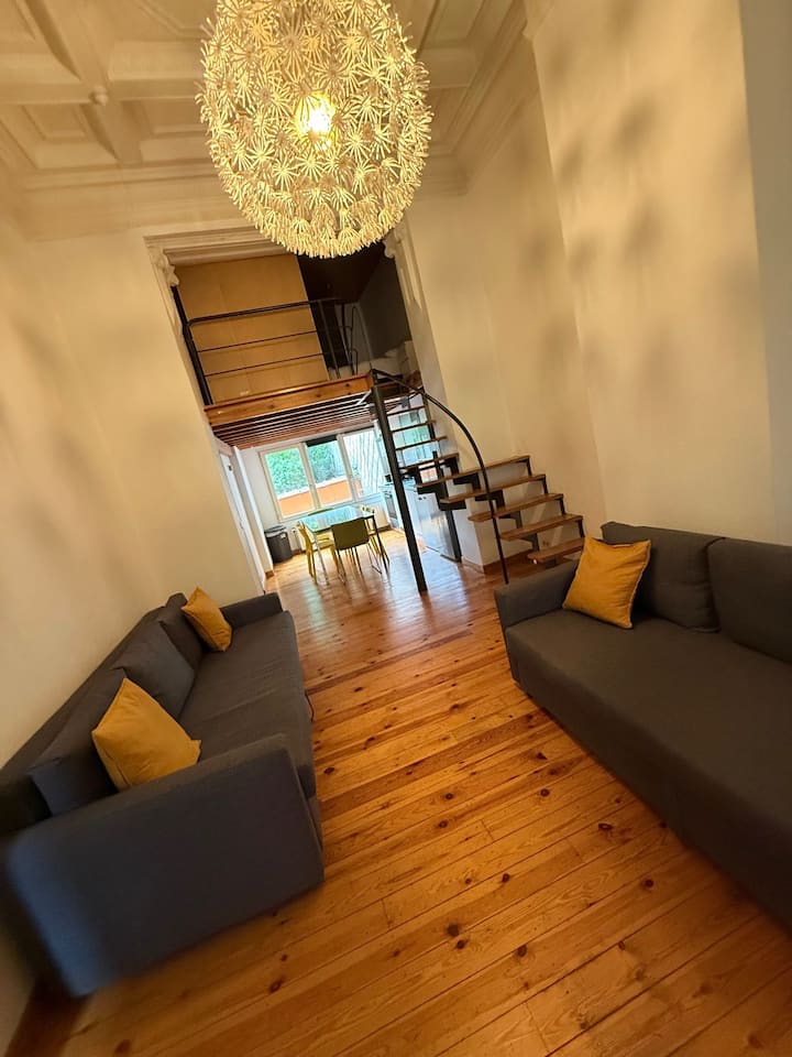 Spacious Comfort –1 Bedroom Apartment Mezzanine - Bruselas, Bélgica