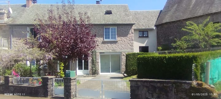 Maison De Vacances En Corrèze - Égletons