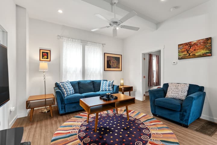 Home In Spokane - Central Location - Spokane