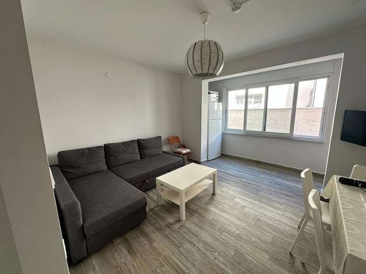 Denize Sıfır ÜCretsiz Plajlı 1+1 Atlas Suit Otel - Edremit