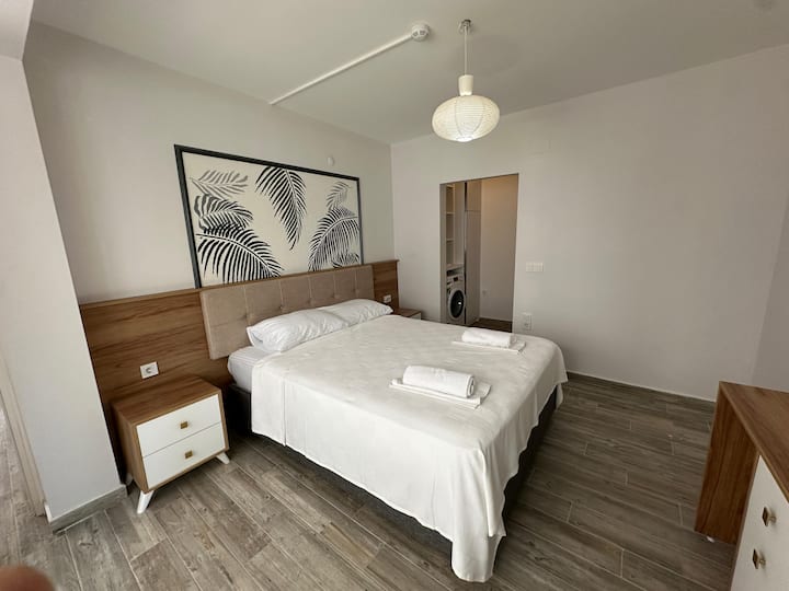 Denize Sıfır ÜCretsiz Plajlı 1+1 Atlas Suit Otel - Burhaniye