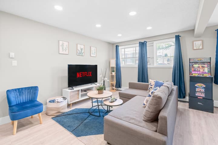 Elegant Living In A 1-bedroom Suite - Edmonton