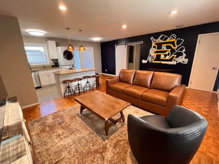 Maple No. 833 - Johnson City, TN