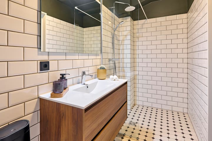 Kex Hotel Reykjavík - Family Suite - レイキャビク