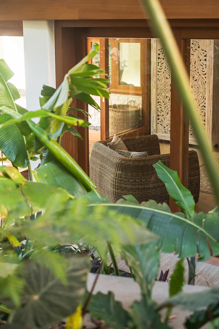Fully Renovated House In The City With A Warm Pool - Tenerife