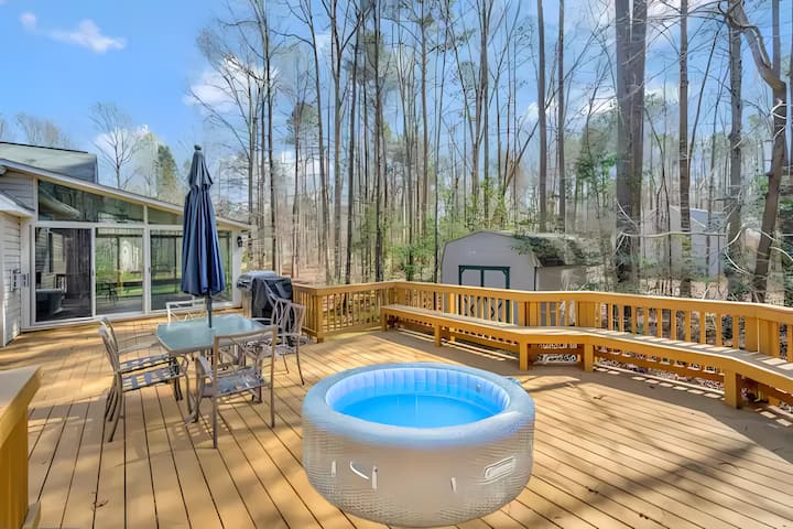Lake Anna 6br W Game Rm & Cinema - Lake Anna, VA
