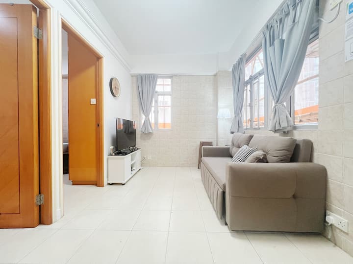 Family 2 Br  Time Square, Sogo@ Cwb Mtr 2mins - Hong Kong