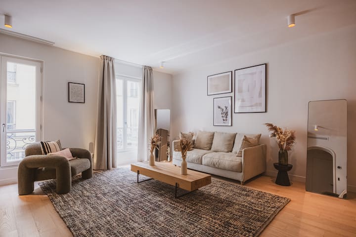 Nid Douillet Moderne - Paris