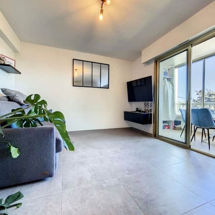 Studio Moderne Et Cosy, Proche De La Mer - Saint-Laurent-du-Var