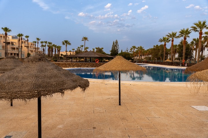 Apartamento En Primera Linea De Playa - El Ejido