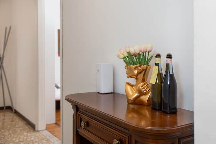 Free Parking | Artstay Gallery Apt | Near Duomo - Milan