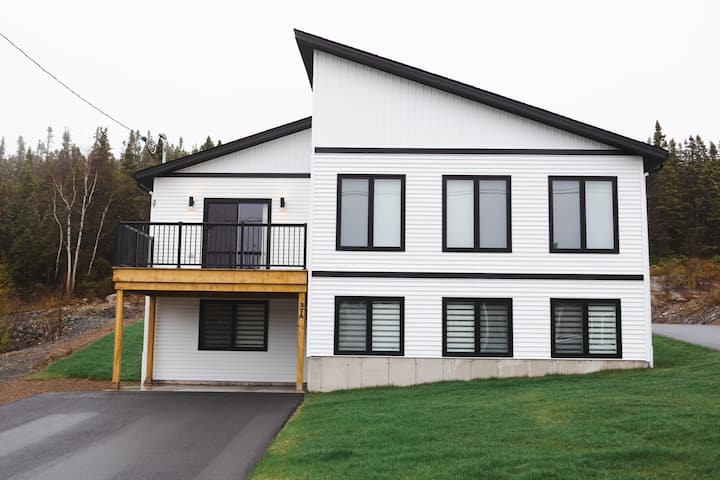 Welcome To Sunset Retreat! - Clarenville