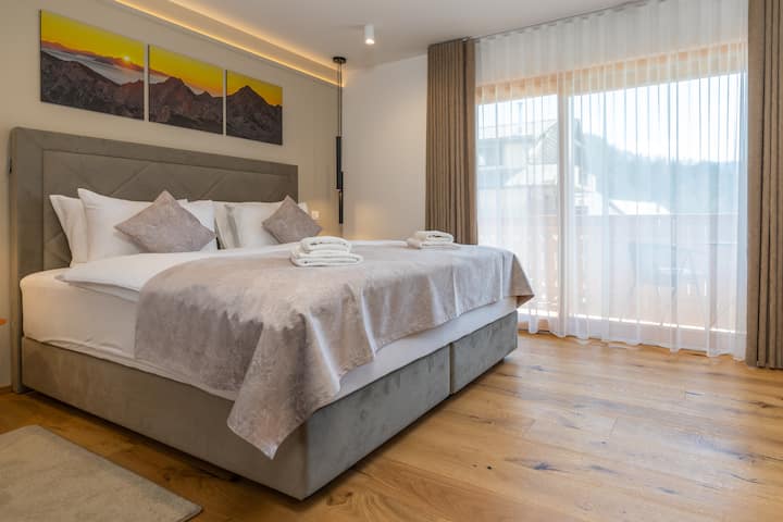 Double Room With Balcony And Free Breakfast - Bled