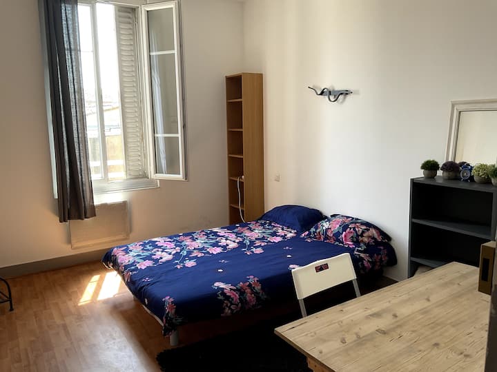 Avignon's Artistic Hideaway - Avignon