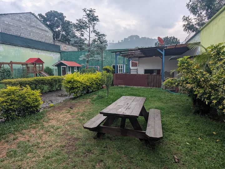 Casa 41 - La Casa De Mike - Chimaltenango