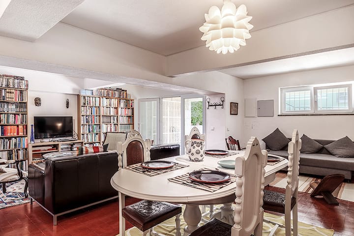 Carcavelos Loft & Patio - Estoril