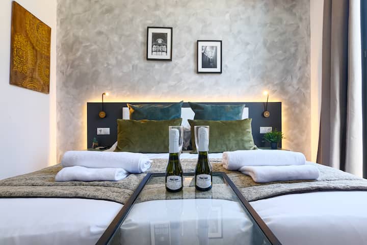 Double Room At El Born * - La Barceloneta