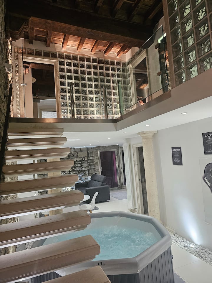White Loft & Spa Intero Alloggio - Viterbo
