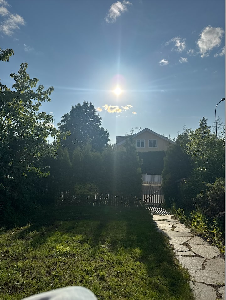 Drömigt Radhus På Lidingö - Vaxholm
