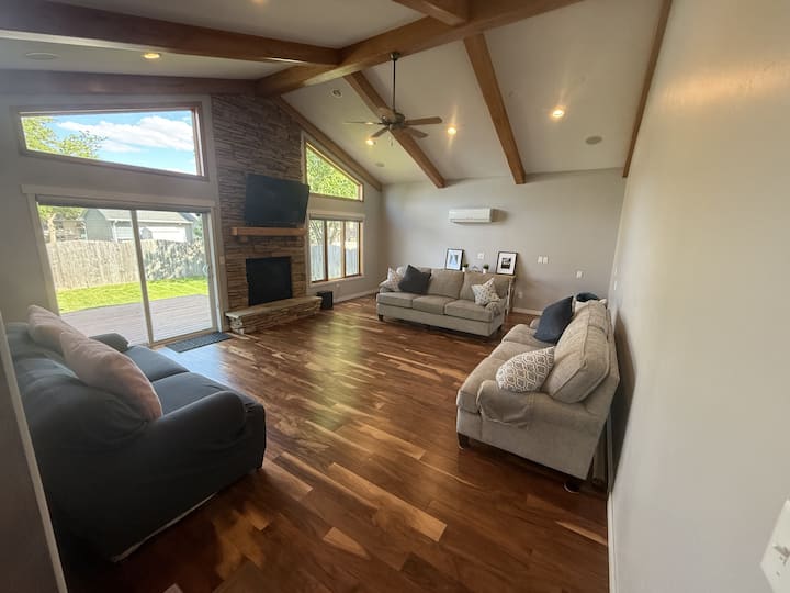 Heartland Retreat | 4br/3ba - Harrisburg, SD