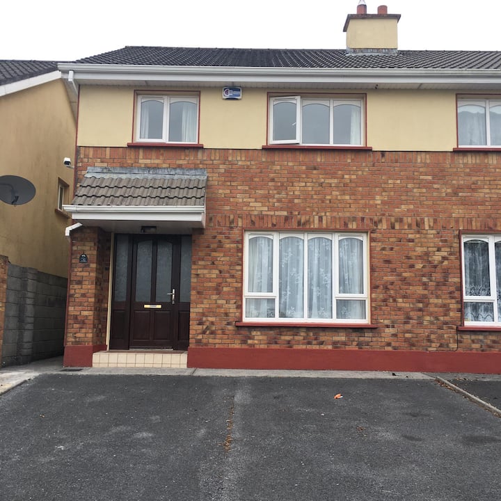 House In Galway - Galway