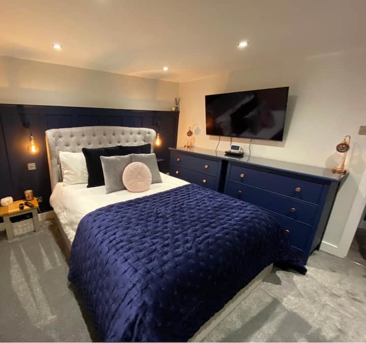 2 Bed Flat With Garden - Harpenden
