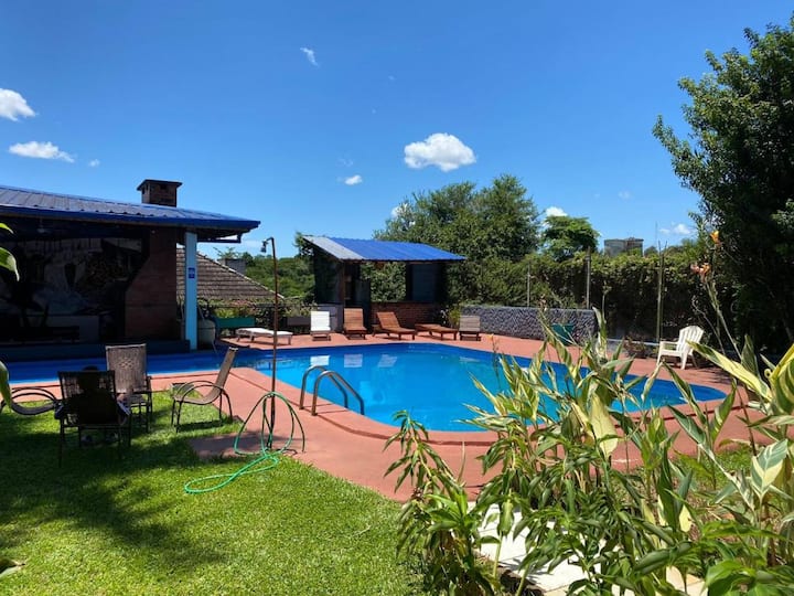 Habitación Compartida Mixta De 8 Camas - Puerto Iguazú