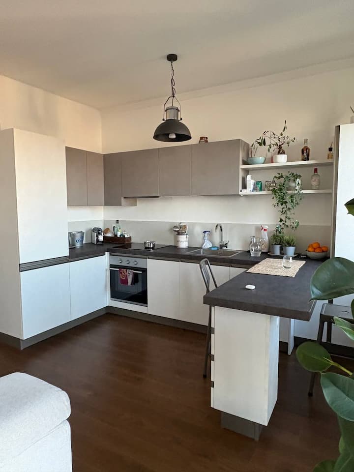 L’attico Dei Vinili: Bilocale Smart E Panoramico - Milan