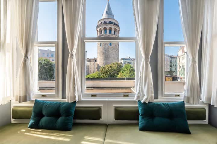 Historic Flat W/ Turkish Hamam + Galata & Sea View - Beykoz