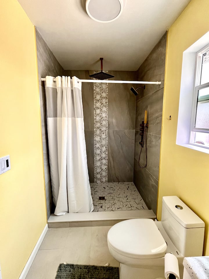 Private Guest Suite In Oc. - Mission Viejo, CA