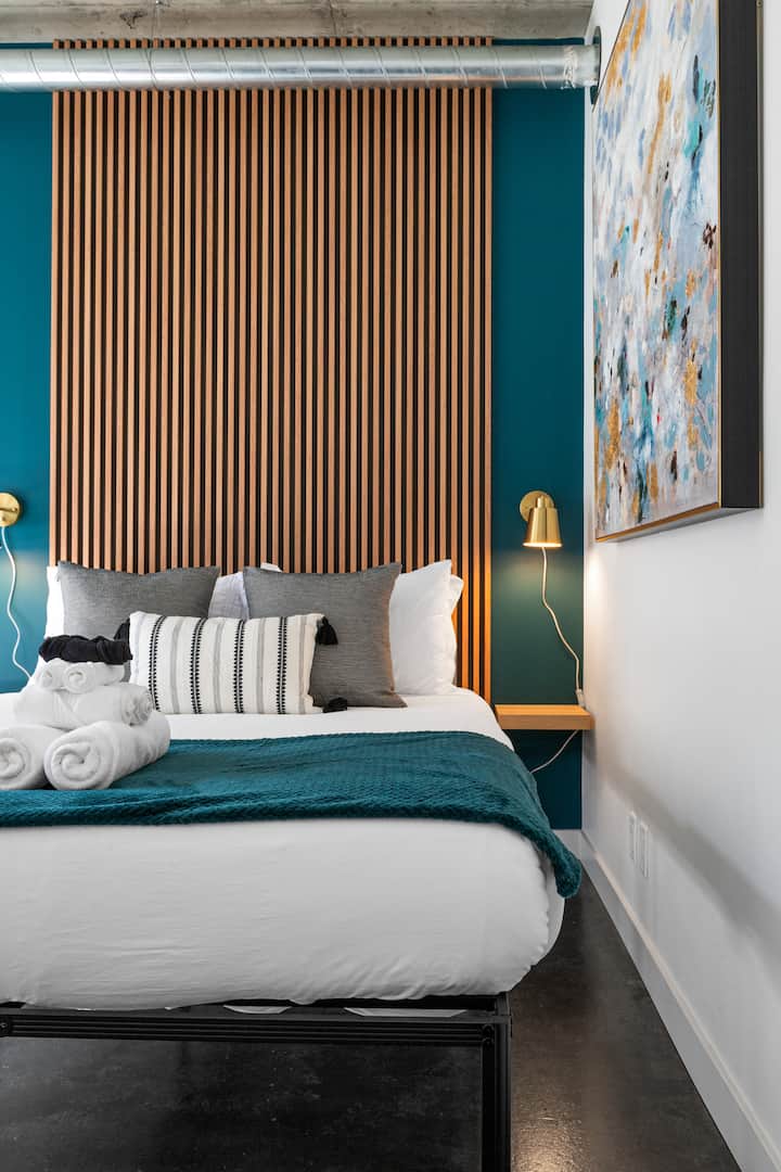 Stunning Studio | Heart Of Yyc! | Ac! - Calgary