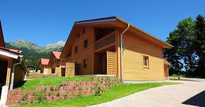 Feriendorf Am Hahnenkamm - Chalet 9 - Tannheimer Tal