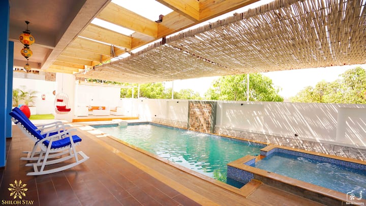 Moroccan Villa 6bhk With Pool - Igatpuri