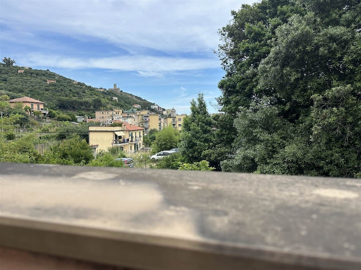 Villetta Con Posto Auto Privato - Noli